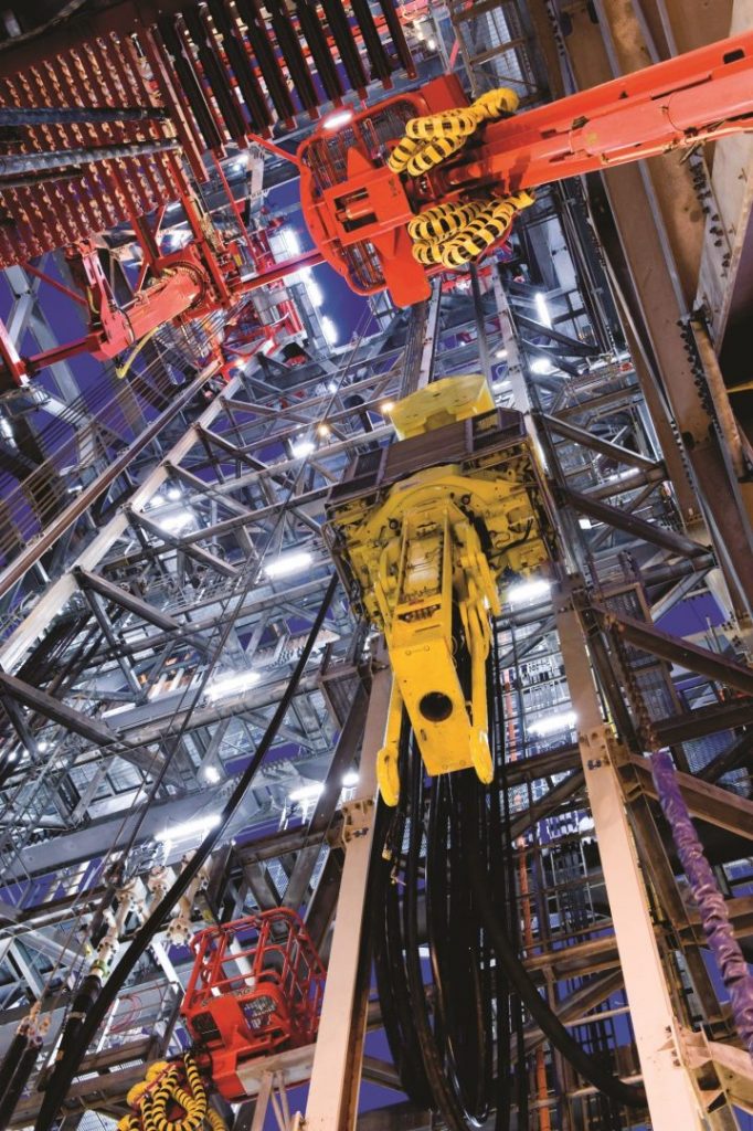 MHWirth Derrick with MHWirth drilling equipment_Medium - Egde